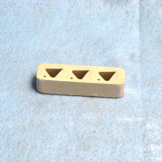 Pyrometric Cones, Large (Orton Ceramics) – Alabama Art Supply